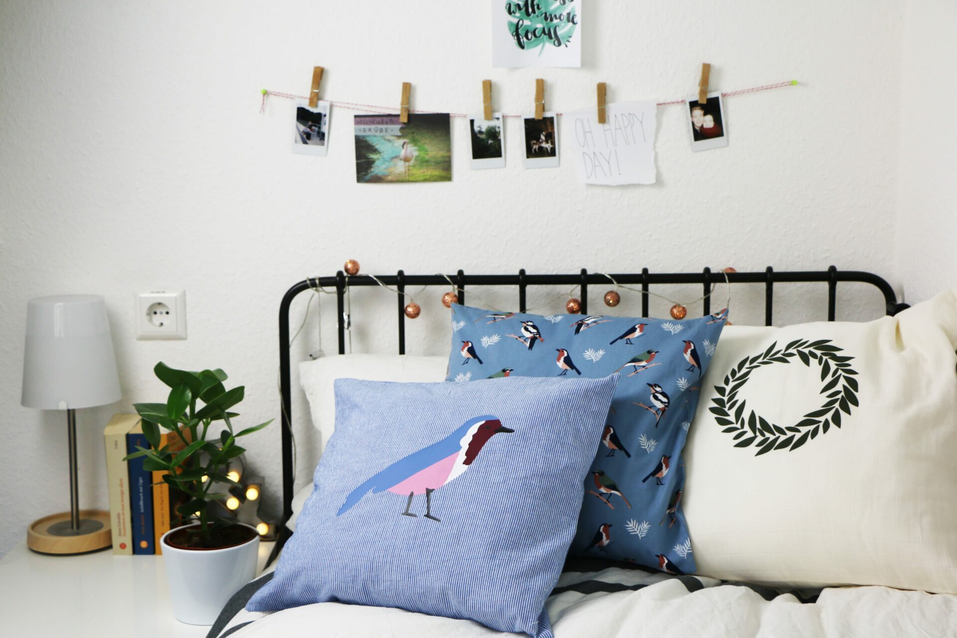 Plotter-Freebie: Bundle aus Vogel, Blätterkranz und Schriftzug - Snaply ...